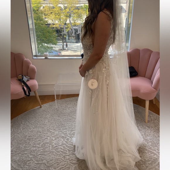 Watters | Dresses | Nwt Designer Wedding Dress Seeley Wedding Gown By ...